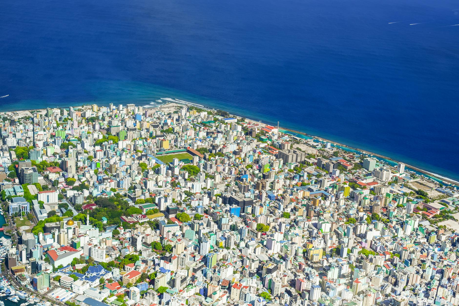 Destination Euphoria: Captivating Beach Honeymoon Destinations - Epic ...